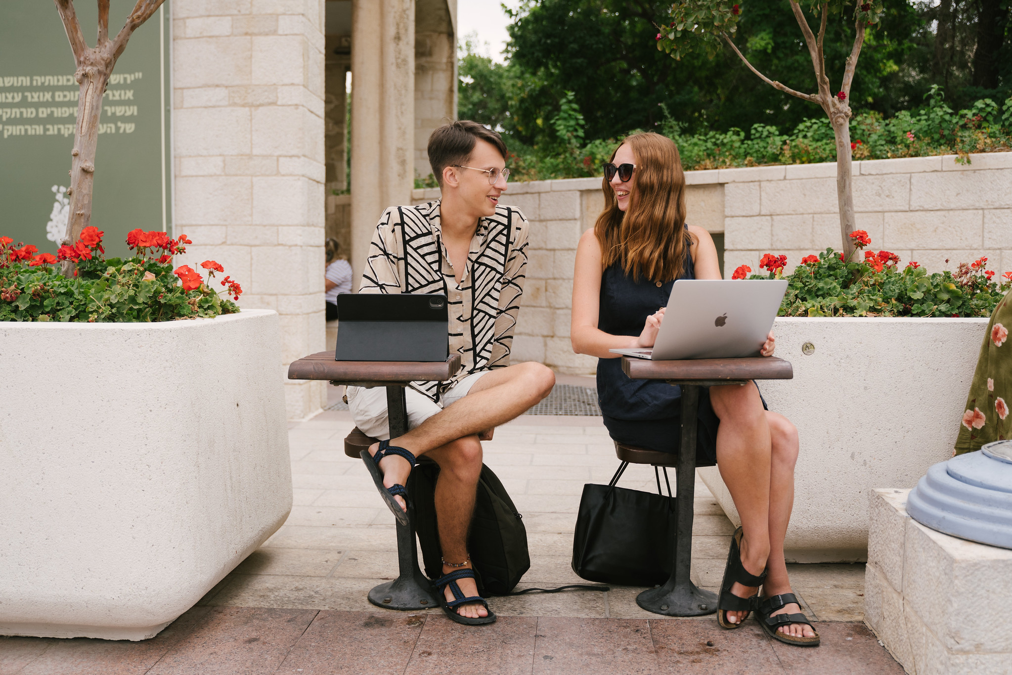 What to Wear to Work in Israel: Navigating Business Casual and Office ...