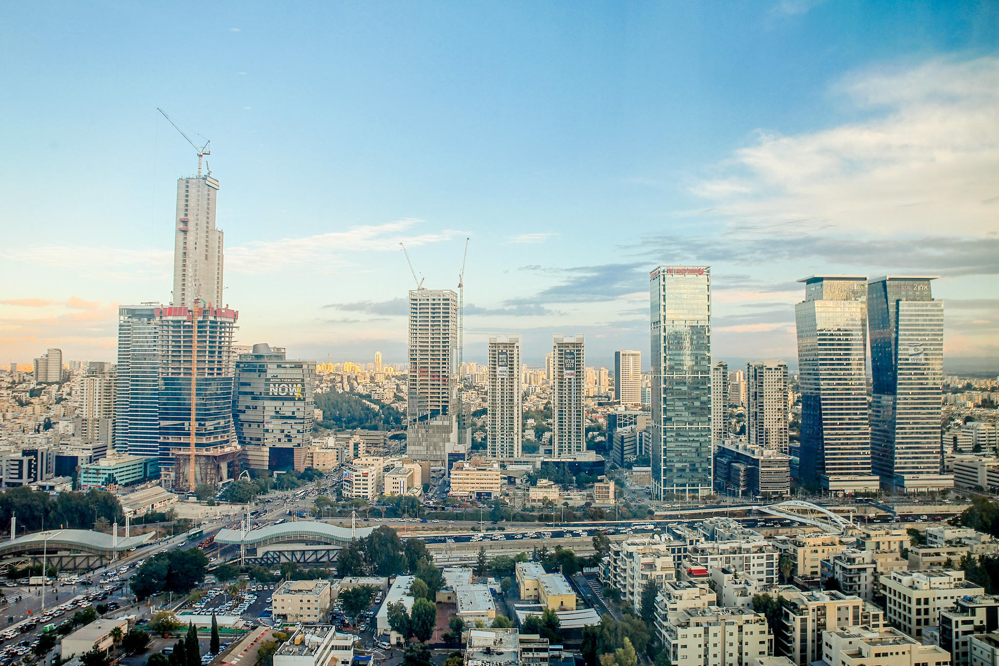 Community Moderator and content manager Internship | Masa Israel